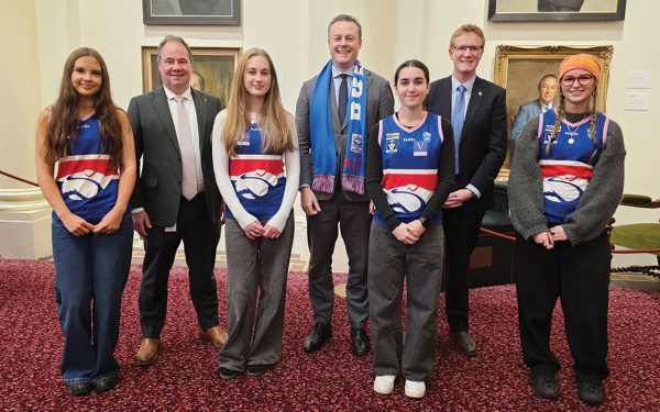 MJFC girls at parliament house - MPNEWS